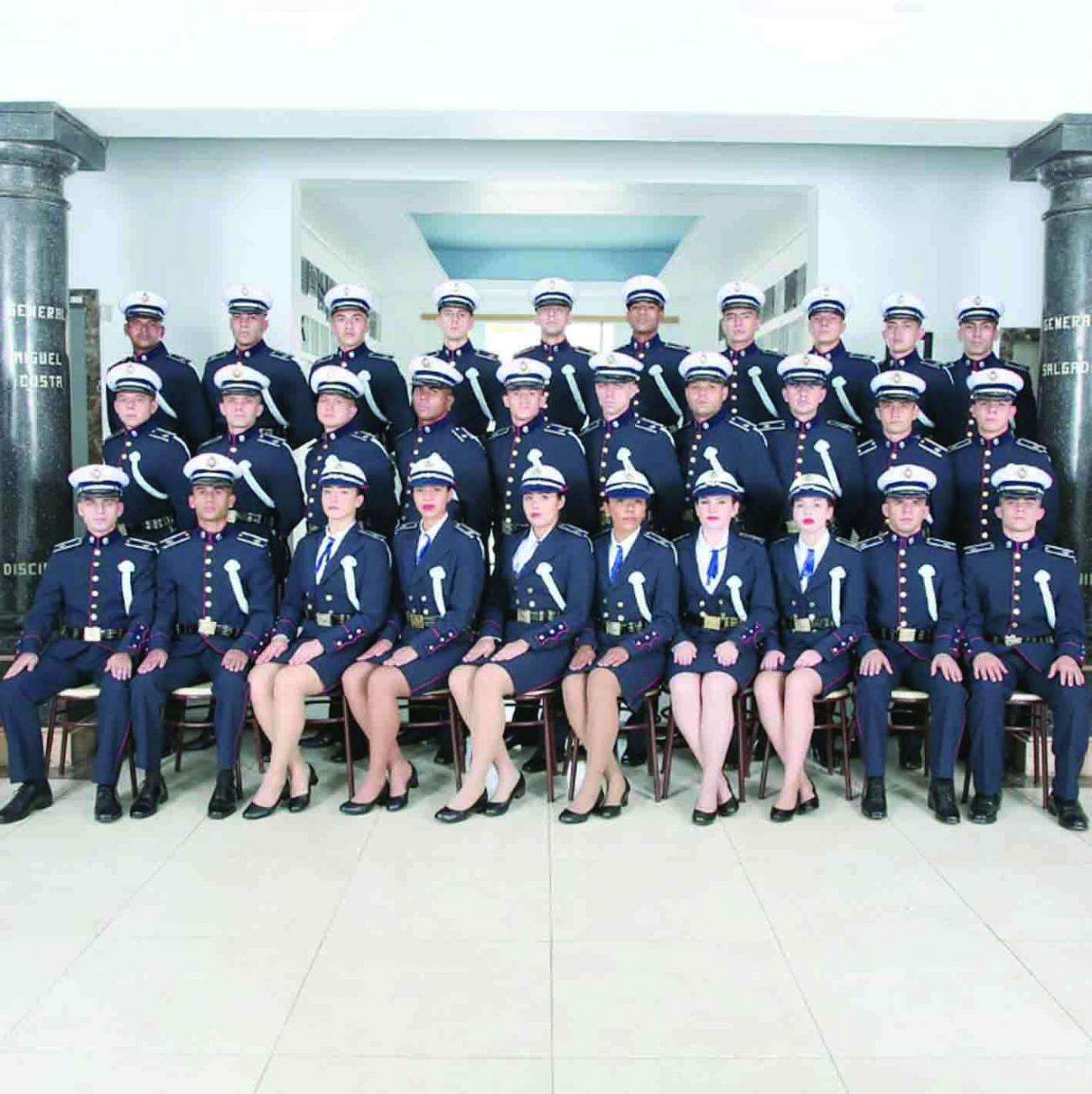 Alunos da Academia do Barro Branco começam a tirar fotos para o Álbum ...